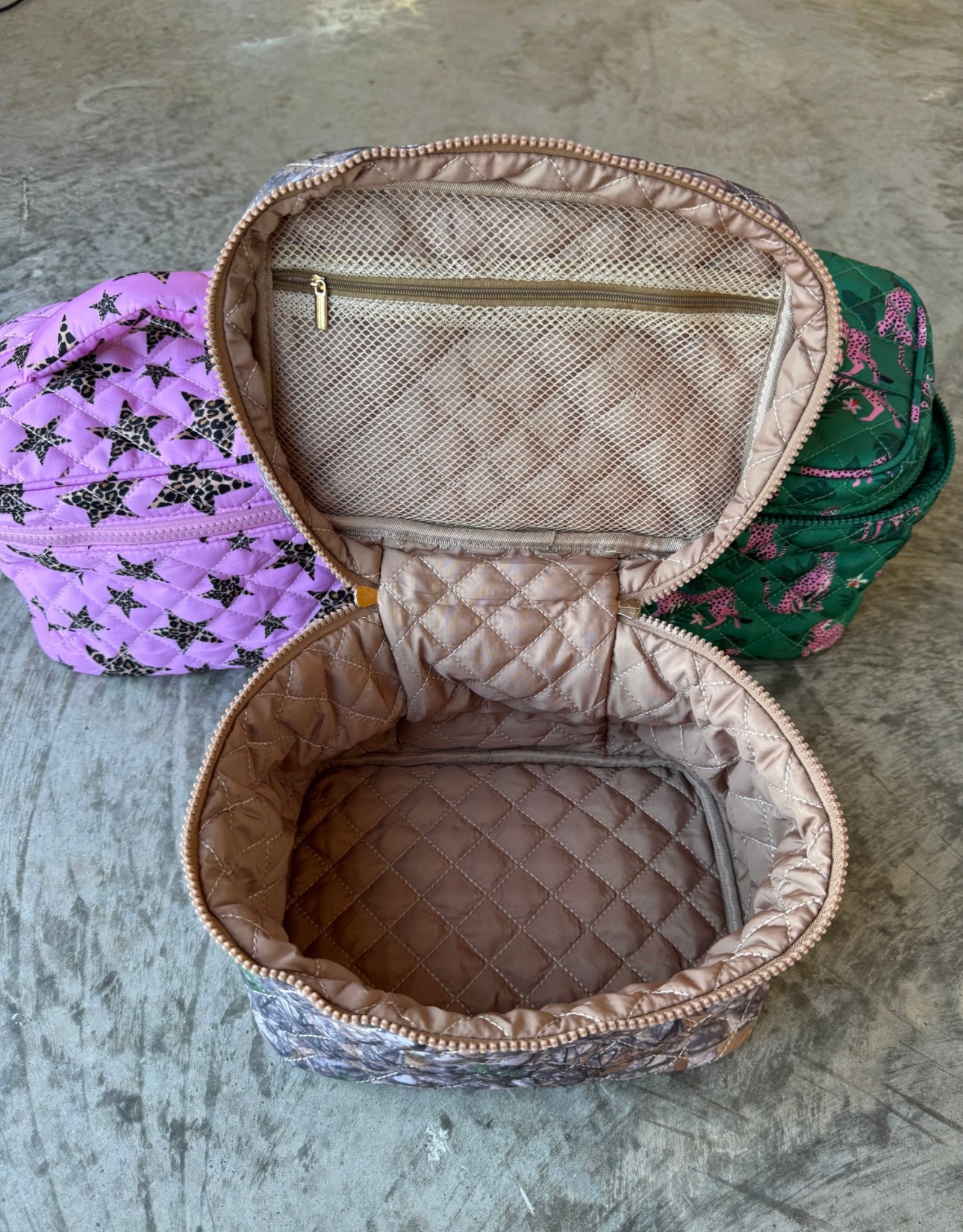 Qulited puffer makeup bag – Twisted Sis Boutique